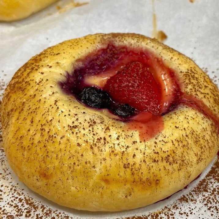 PRE-ORDER SATURDAY: Softie - Chocolate, Berries, Custard – r ü d i 's